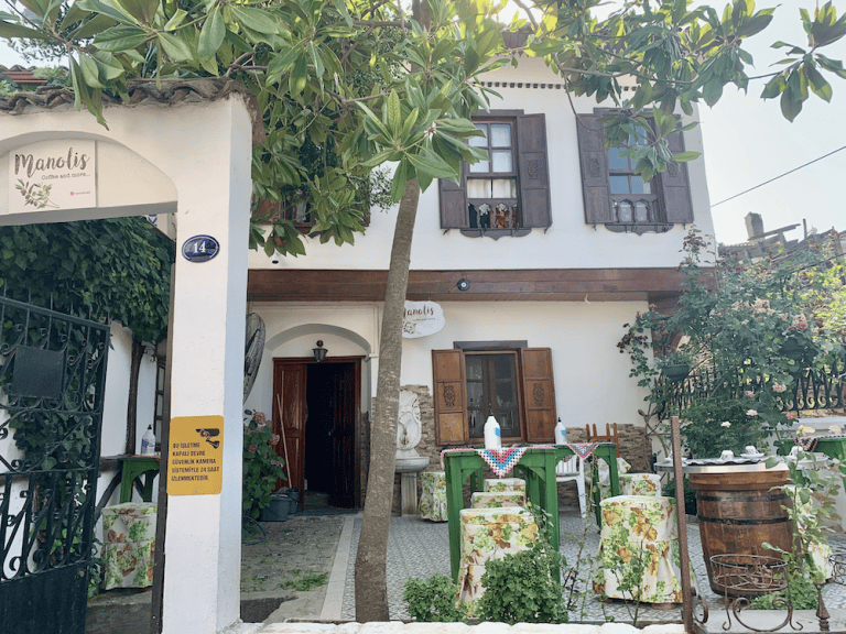 Turkey in Autumn: 15+ Cozy Places to Visit, Weather & Seasonal Tips