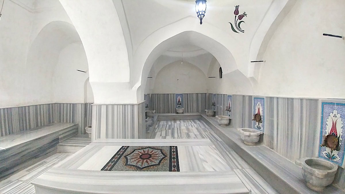 10+1 Best Hamams in Istanbul (From a Local) - Let's Travel to Turkiye!