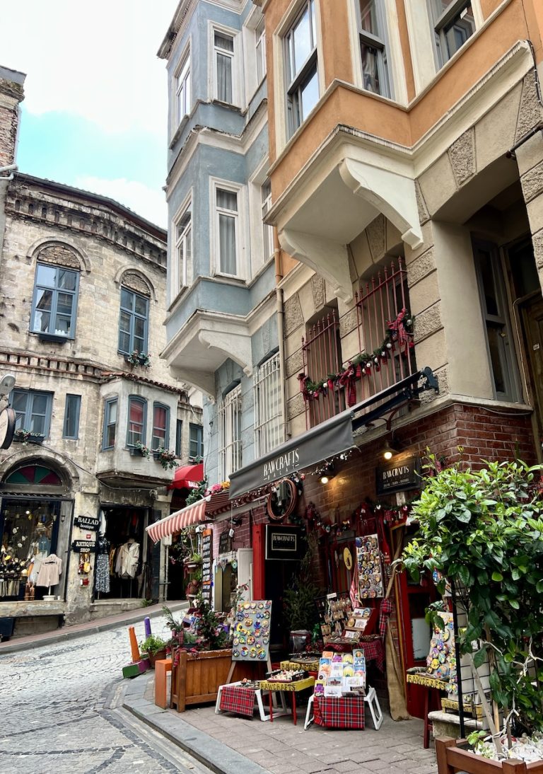 Balat Travel Guide: 25+ Things To Do in Istanbul’s Colorful Neighborhood (From a Local!) - Let's ...