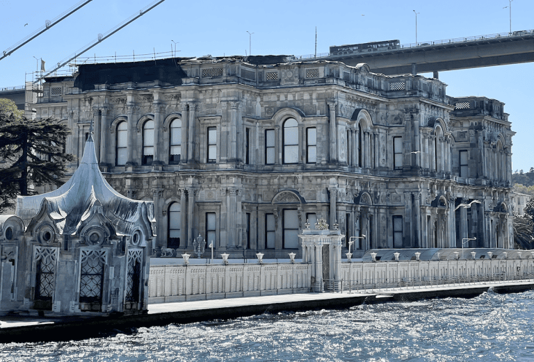 Beylerbeyi Palace Travel Guide: How to Visit, Tickets, Transport & More ...