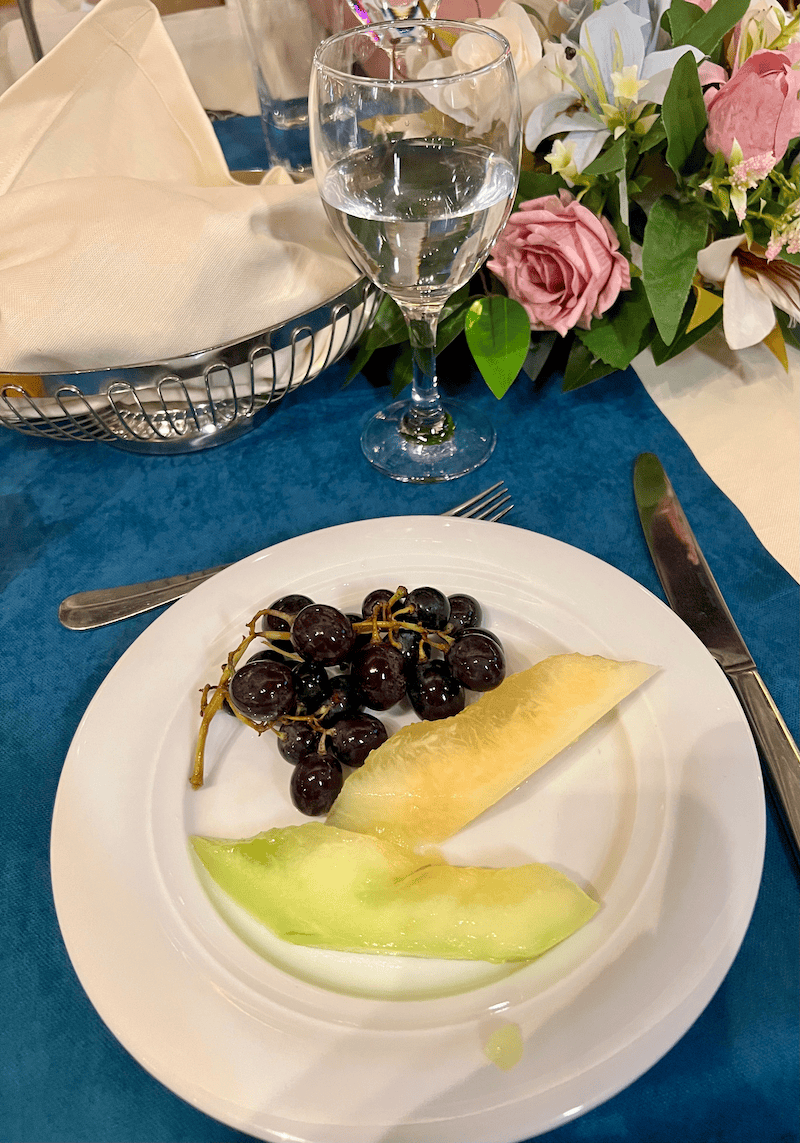 What's it Like on a Bosphorus Dinner Cruise (Istanbul)? Everything You ...